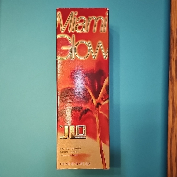 Jennifer Lopez | Other | Jlo Miami Glow Eau De Toliette Spray Partial ...